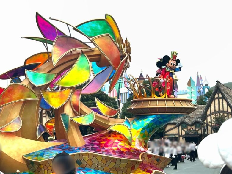 2025年4月版｜ディズニーランド混雑予想【カレンダー付き】で計画しよう - TSUJI FAMILY